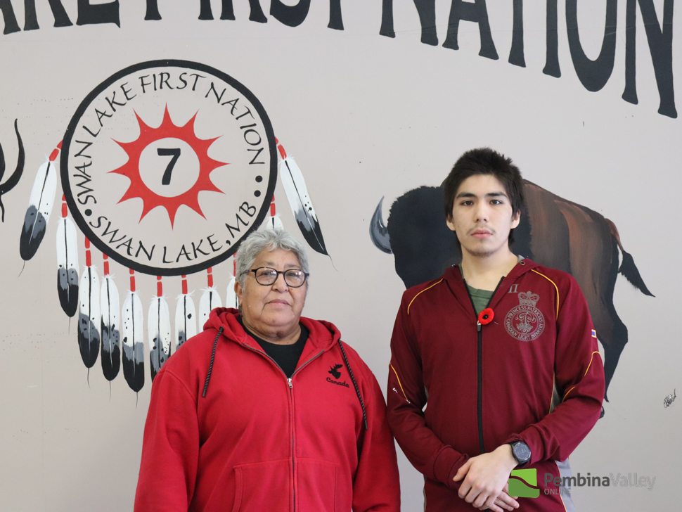 Swan Lake First Nation honours Indigenous veterans in moving ...