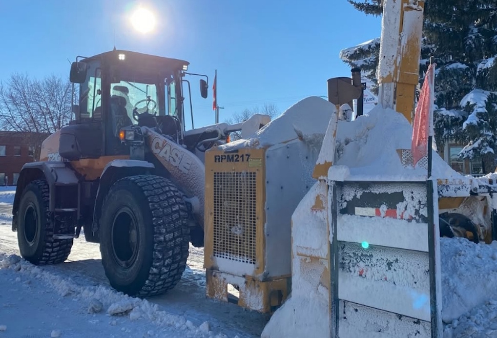 Lacombe residents asked to cooperate with snow-clearing crews ...