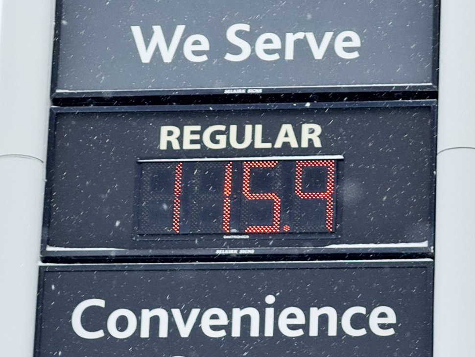 Steinbach gas price hits near two-year low - SteinbachOnline.com ...