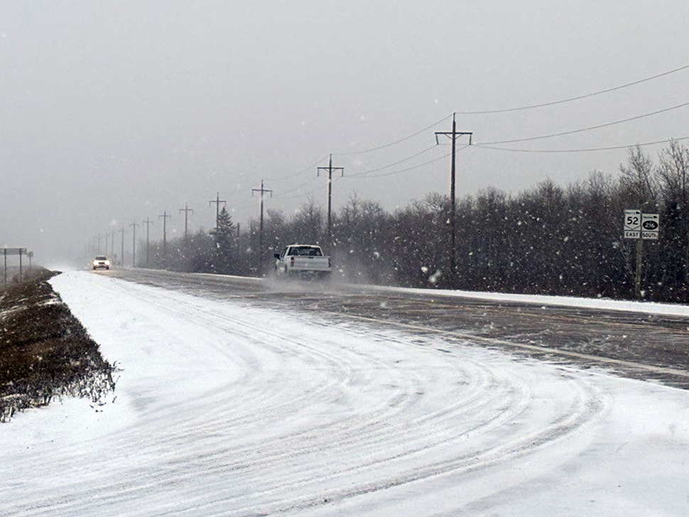 Snowy Tuesday causing challenging driving conditions - SteinbachOnline ...