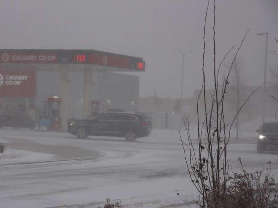 Blowing snow causes hazardous driving conditions in Strathmore ...