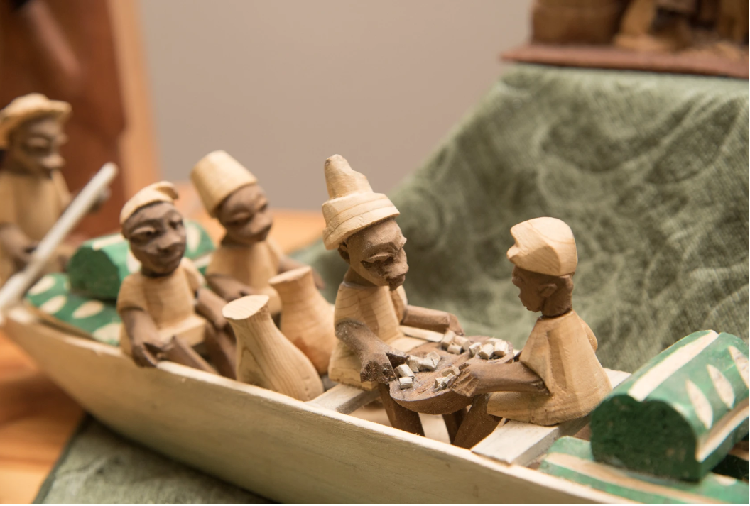 Festival Des Crèches showcases 400 Nativity sets at the Winnipeg River ...