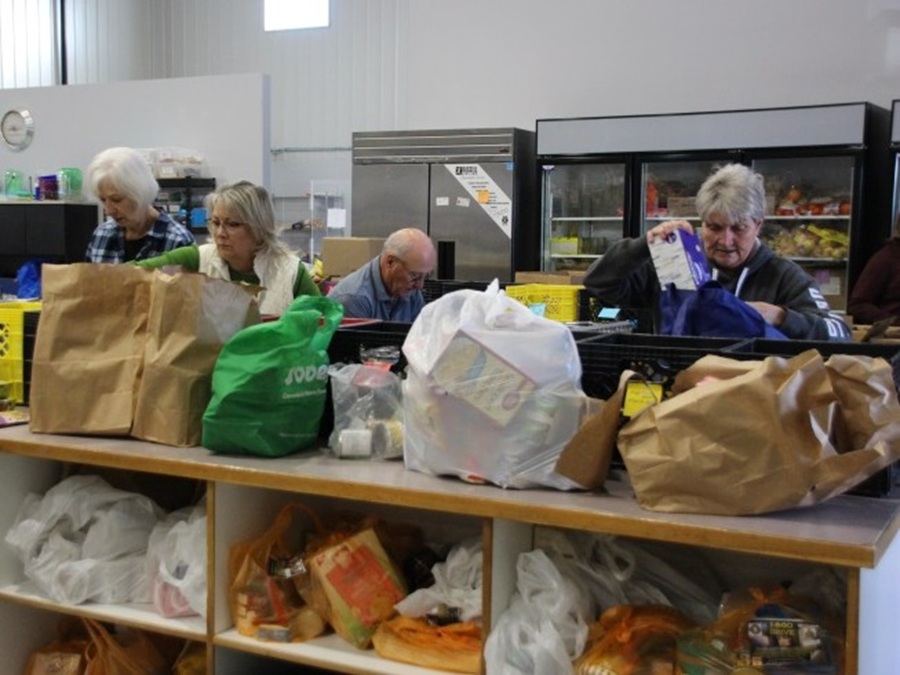 Wheatland EMS tallies numbers collected from Hockey for Hunger ...