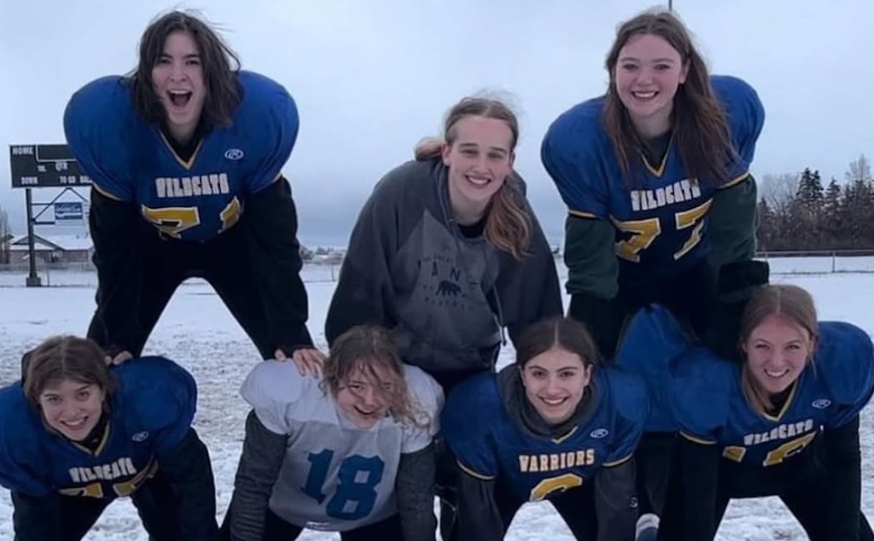 Wetaskiwin Warriors encourage girls to try tackle football ...