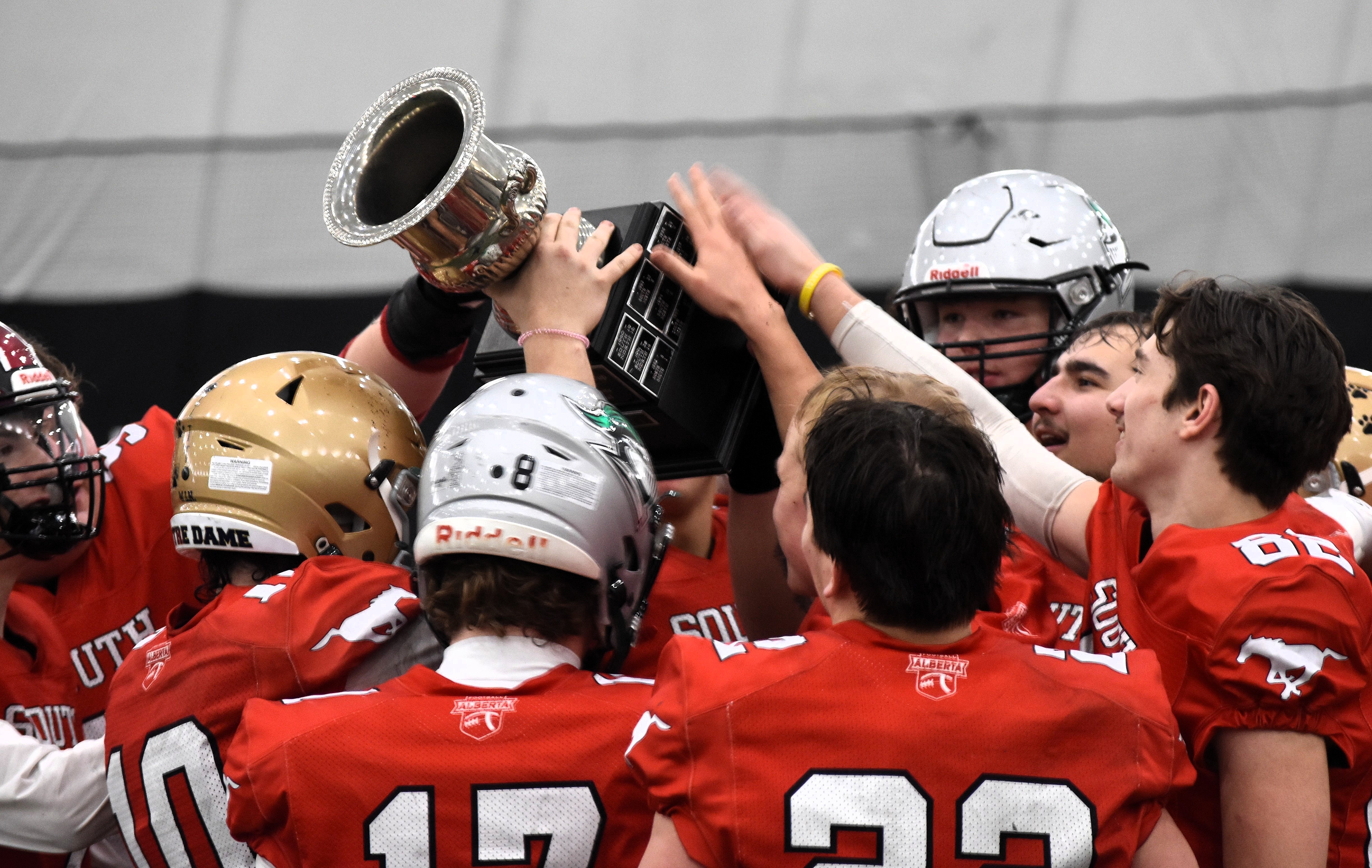 South Tops North in Senior Bowl thriller - CochraneNow: Cochrane ...