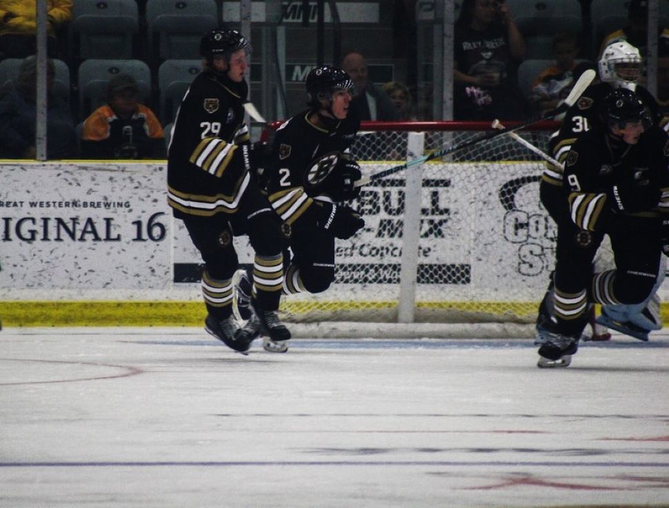 Dylan Adams recognized as SJHL Goalie of the Week - DiscoverEstevan.com ...