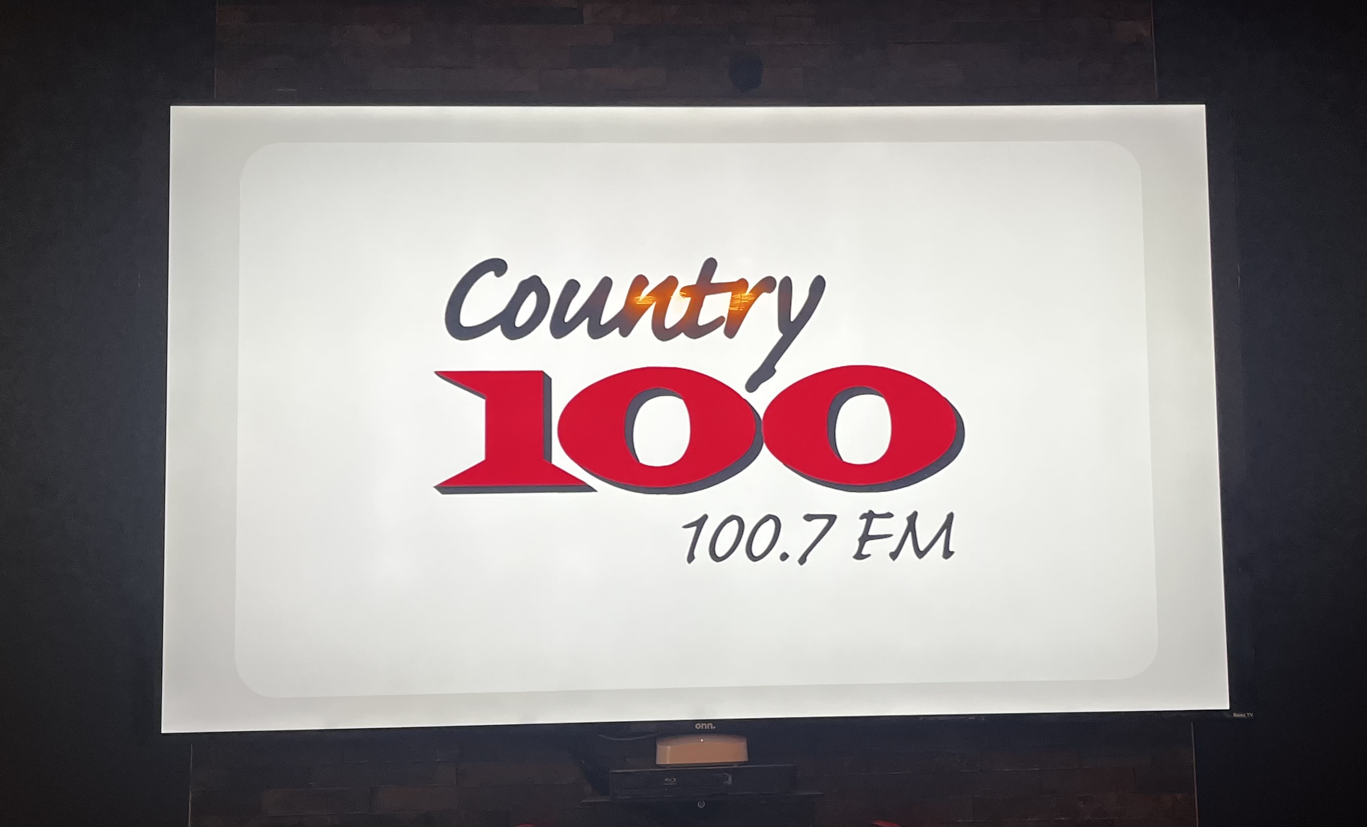 Courtney’s Corner: Social Media TV Finds - DiscoverMooseJaw.com - Local ...