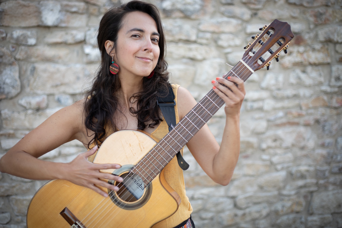 Onna Lou brings back to Made in Manitoba mix of Latin folk, pop and ...
