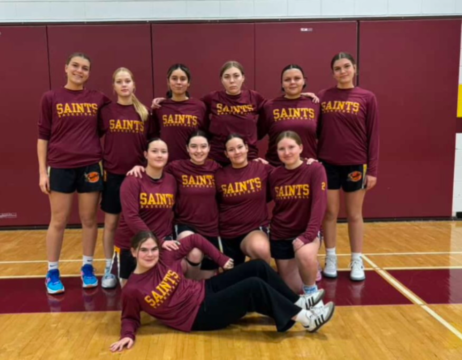 Young, tight-knit PCI Saints basketball team off to strong start under ...