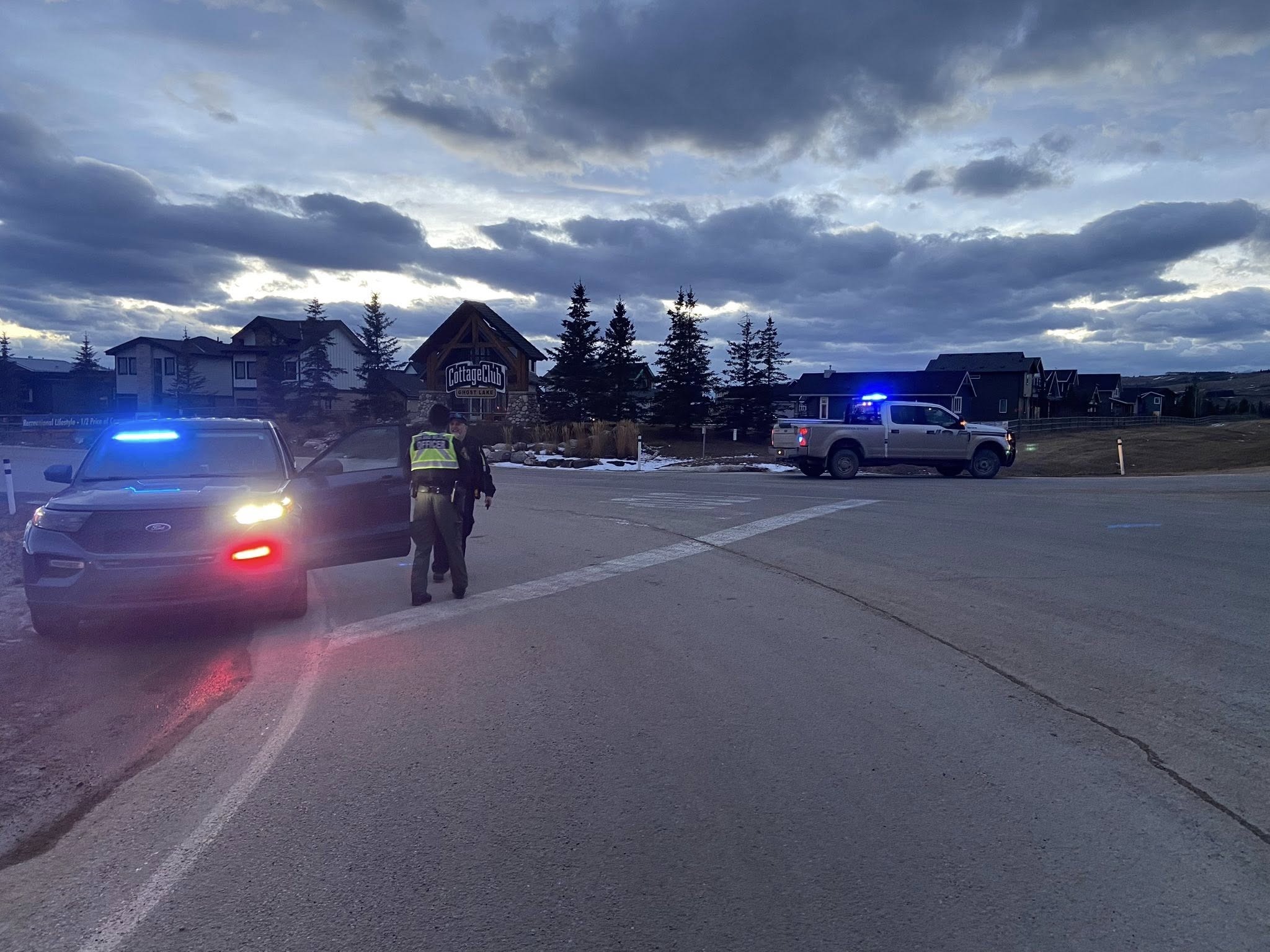 Checkstop near Cochrane nets multiple driver penalties - CochraneNow ...