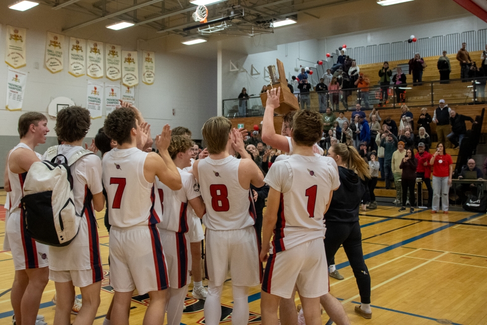 Elecs claim third straight McLeod Series with dominant sweep in Weyburn ...