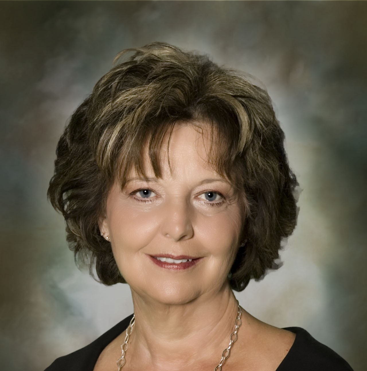 Elizabeth (Liz) Marlyn Florence Craigen - DiscoverMooseJaw.com - Local ...
