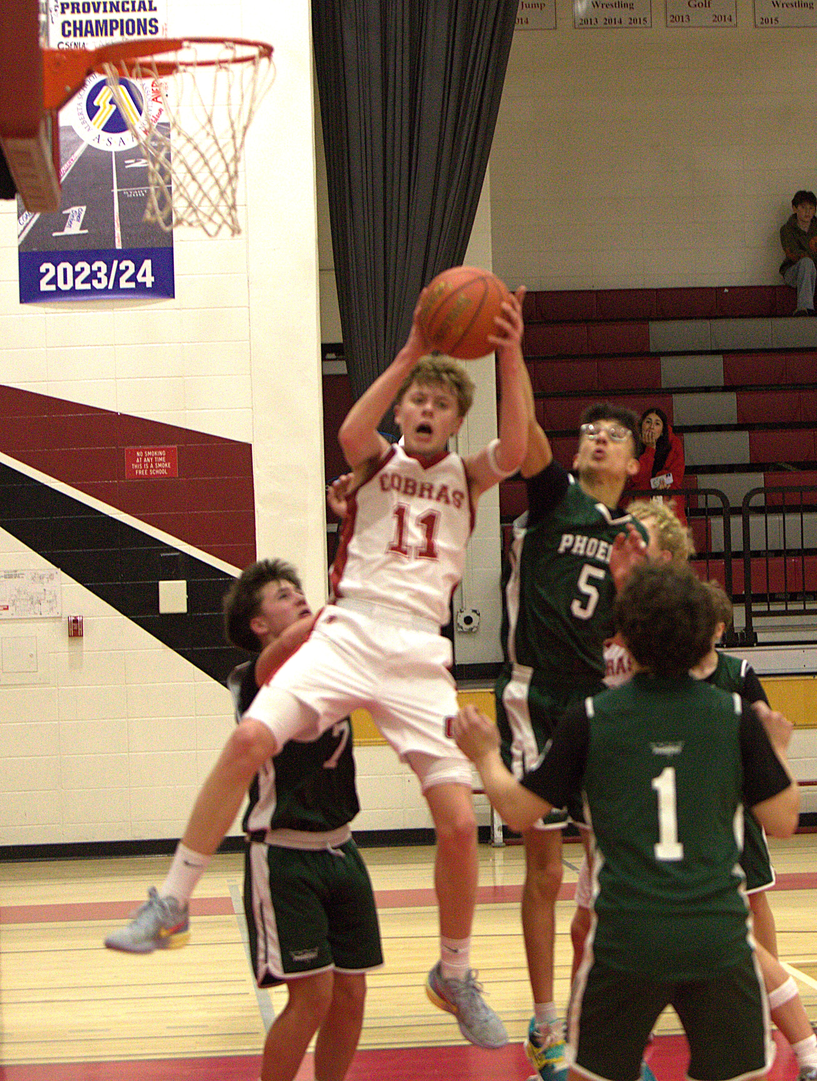 Jr. Cochrane Cobras remain undefeated after lopsided win - CochraneNow ...