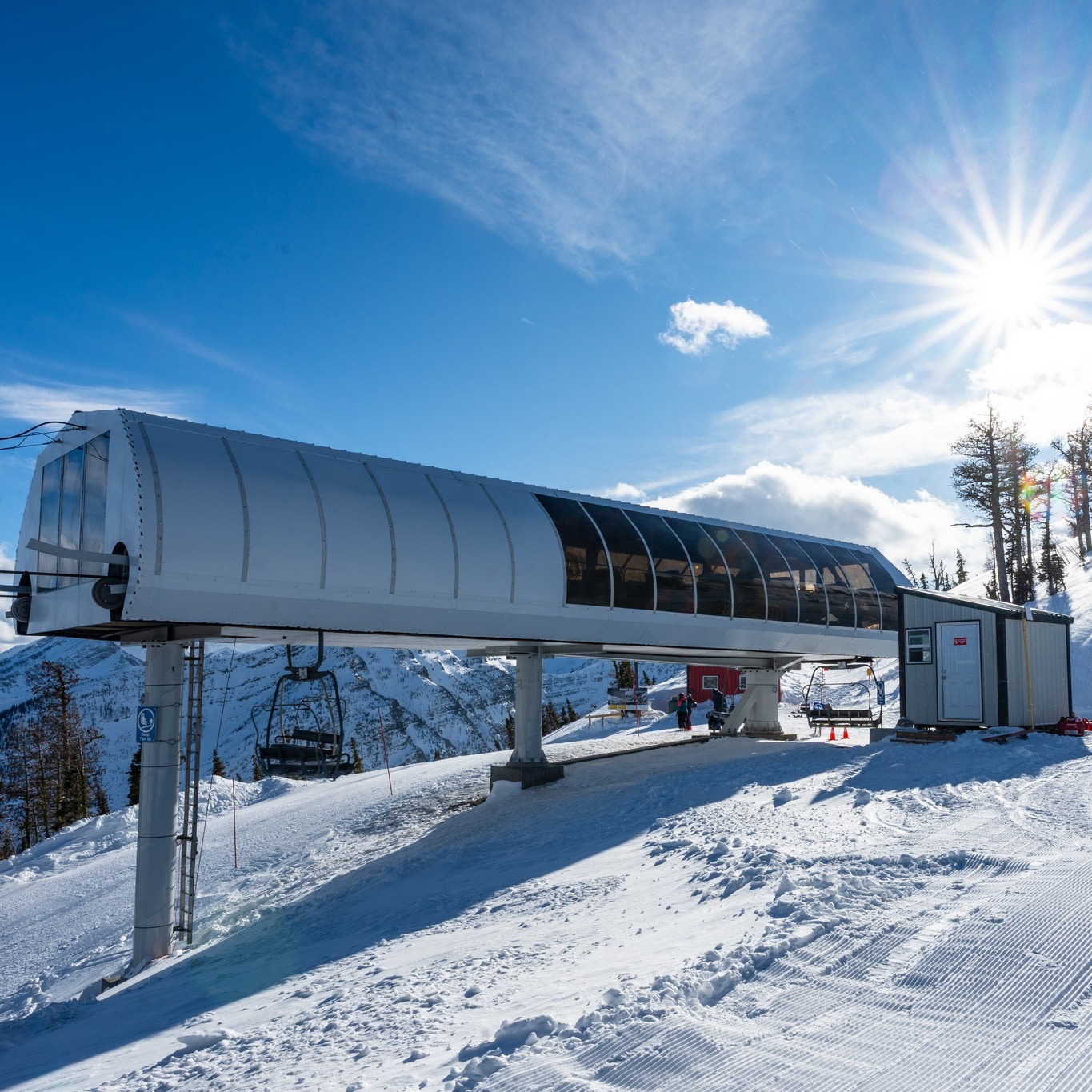 New high-speed lift unlocks 22 runs at Castle Mountain Resort ...