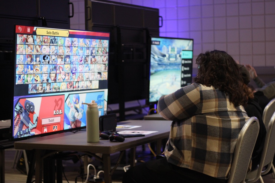 Strathmore hosts first local Super Smash Bros. tournament ...