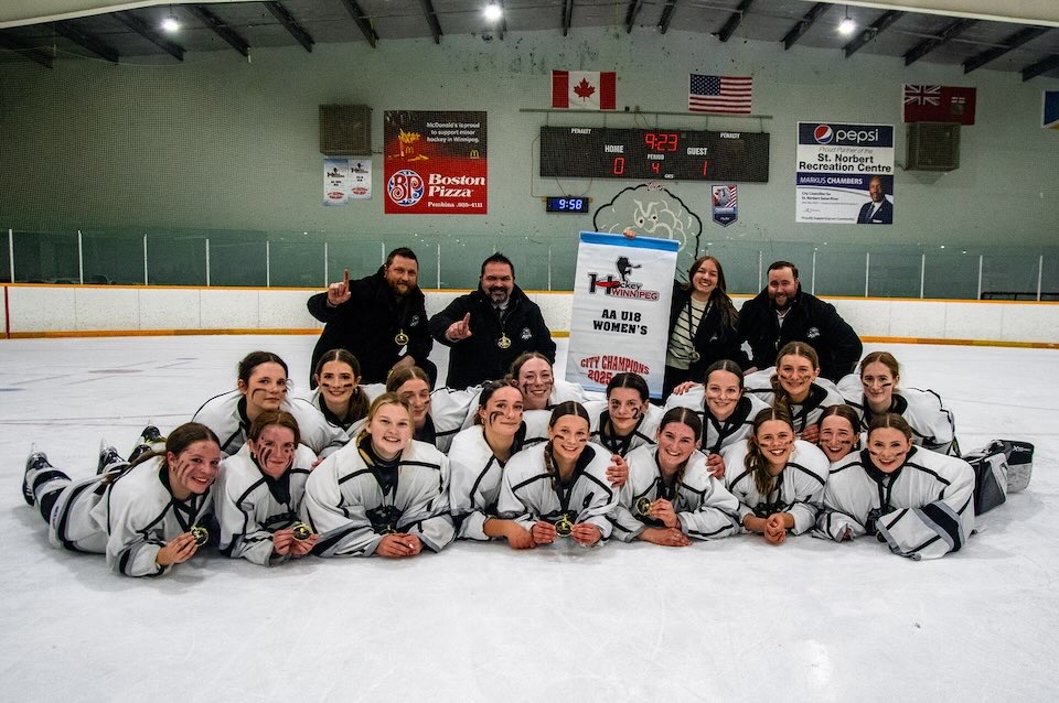 A season to remember for the U18 AA Eastman Sharks - SteinbachOnline ...
