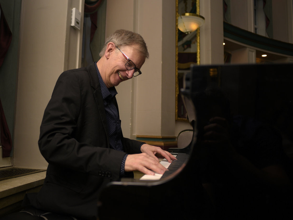 Danny Carroll marks World Piano Day with improvisation and heart ...