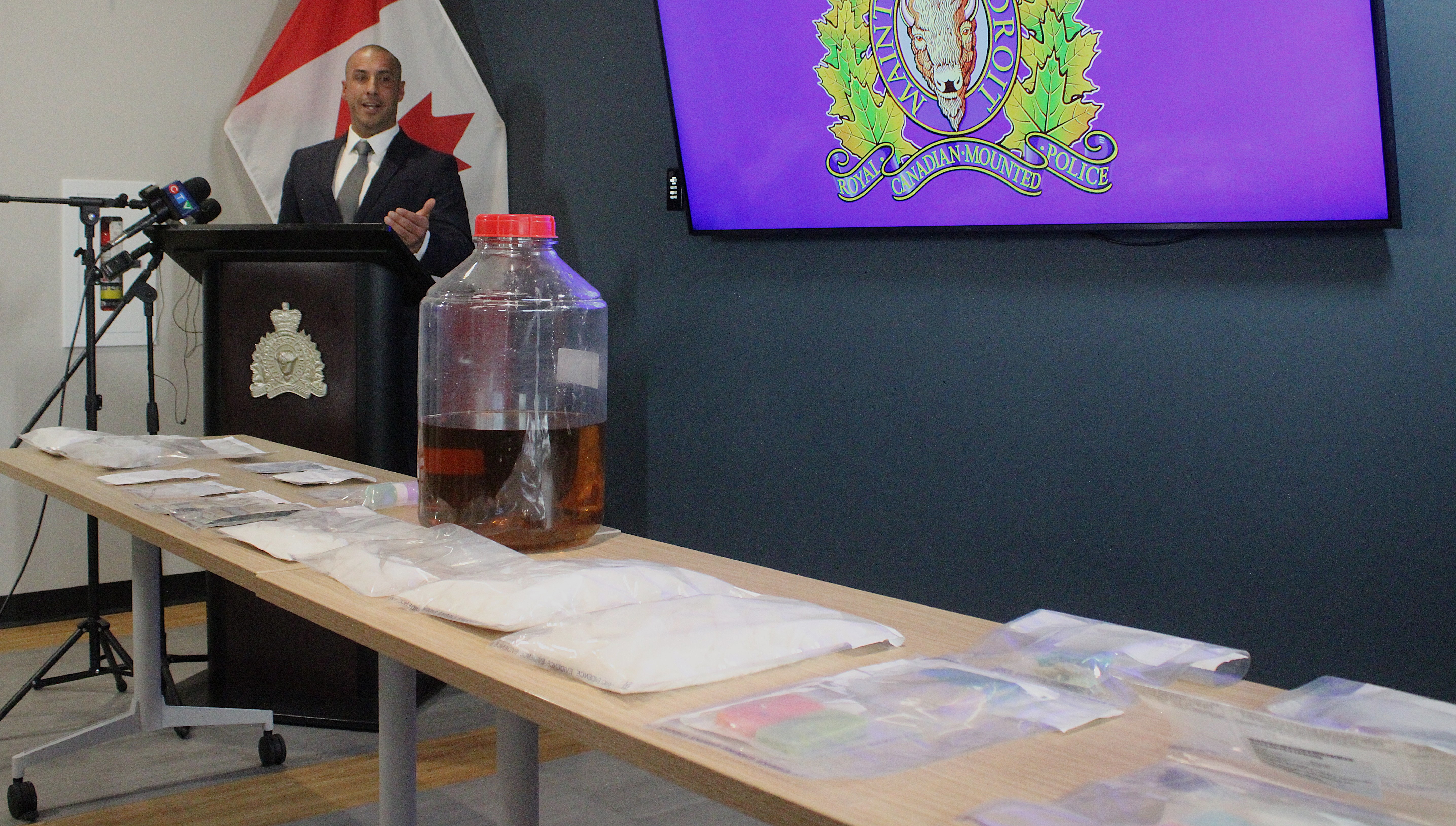 Cochrane RCMP bust nets $450K in drugs - CochraneNow: Cochrane, Alberta ...