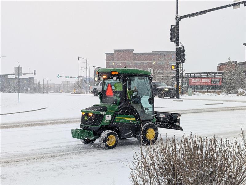 Midweek snowfall creates messy drive on 1A and 22 - CochraneNow ...