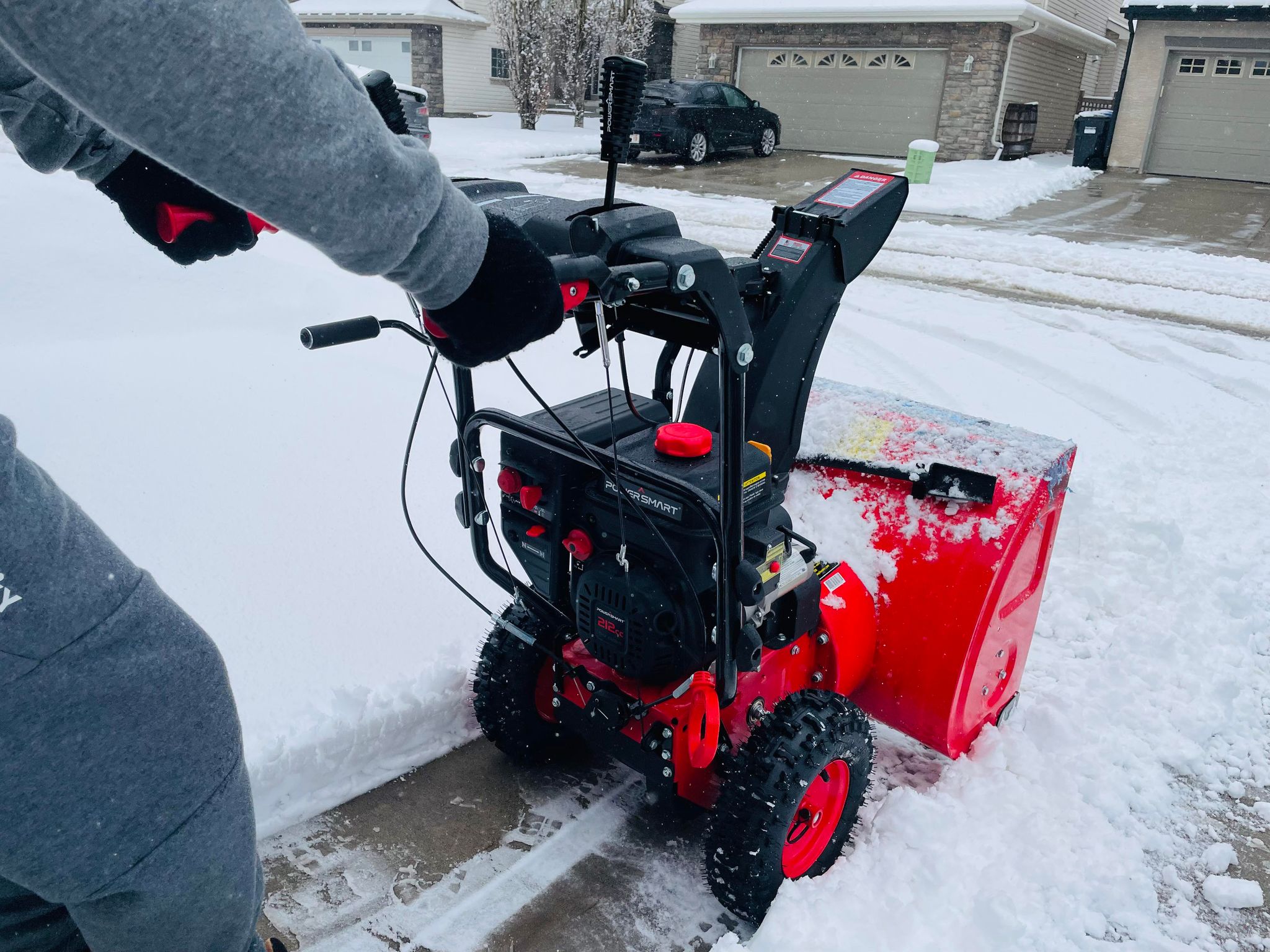 Calgary airport warns of potential delays as heavy snow expected ...