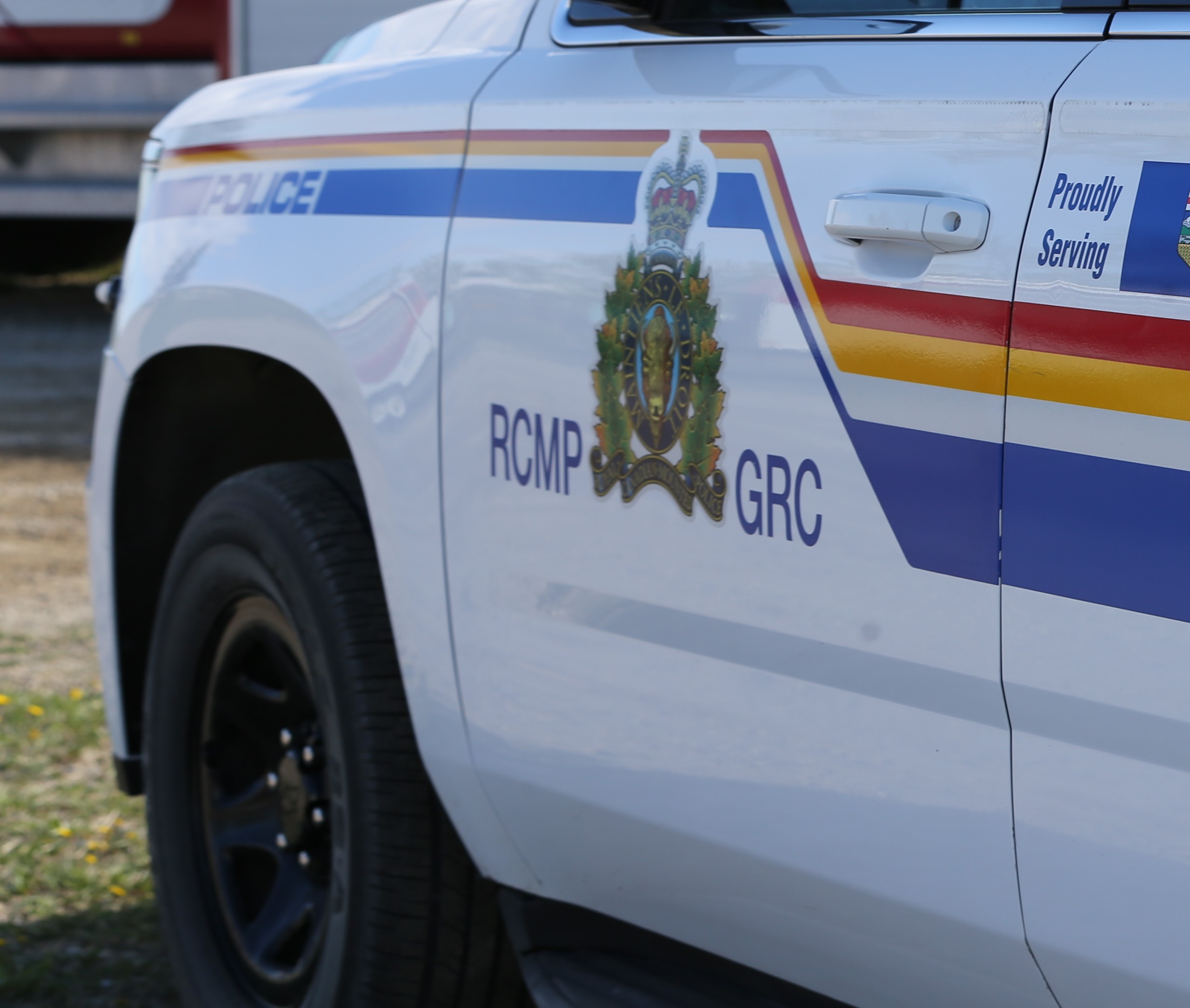 Victim in serious condition after CrossIron Mills stabbing: RCMP ...