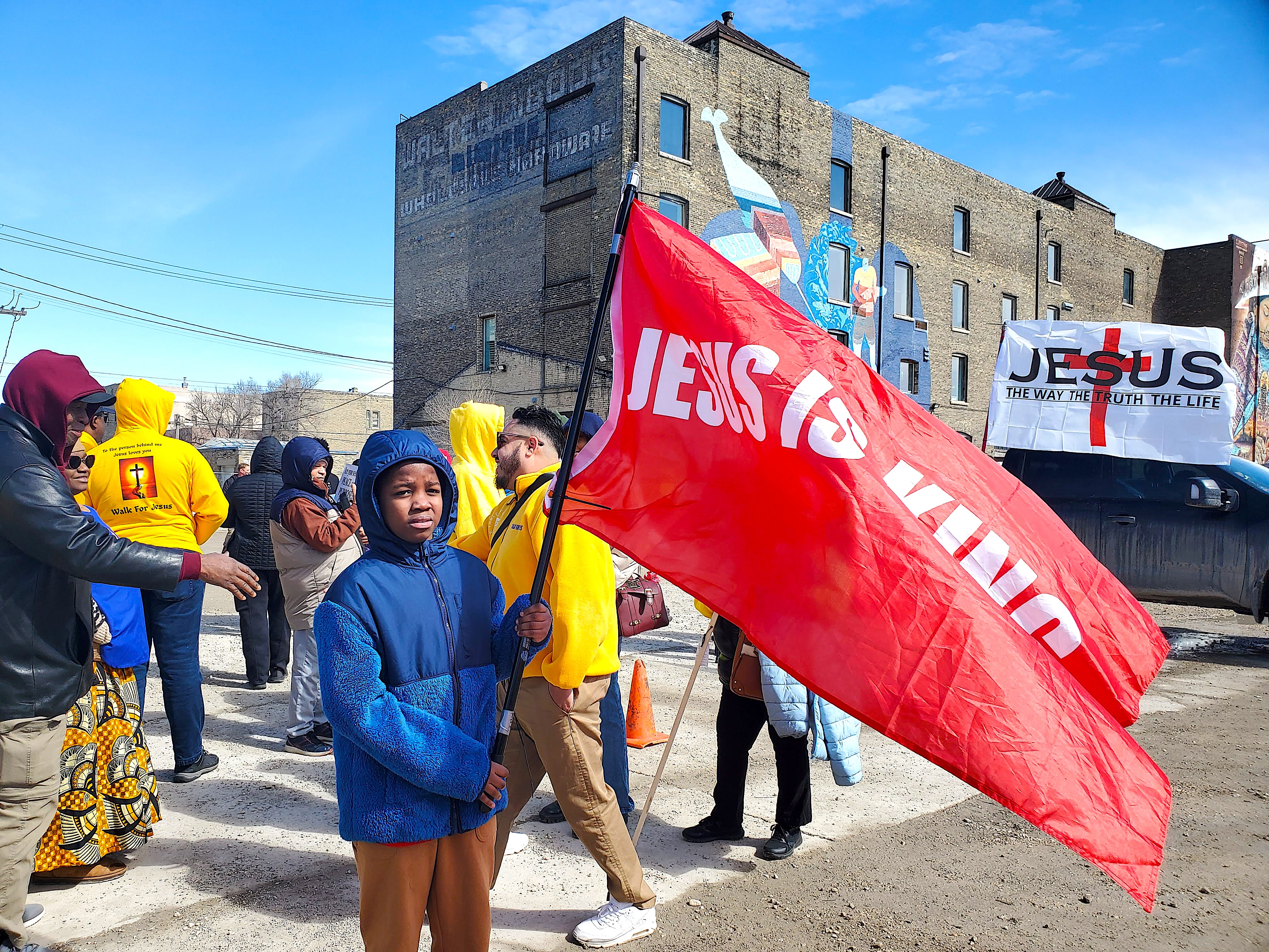 Hundreds gather in Winnipeg for Walk for Jesus on Holy Saturday ...
