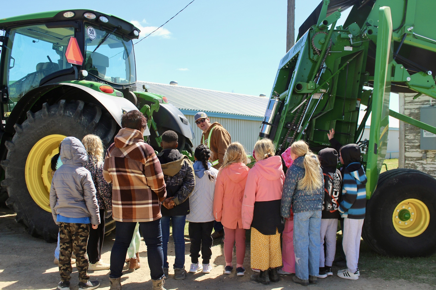 Local students explore agriculture at Discover the Farm ...