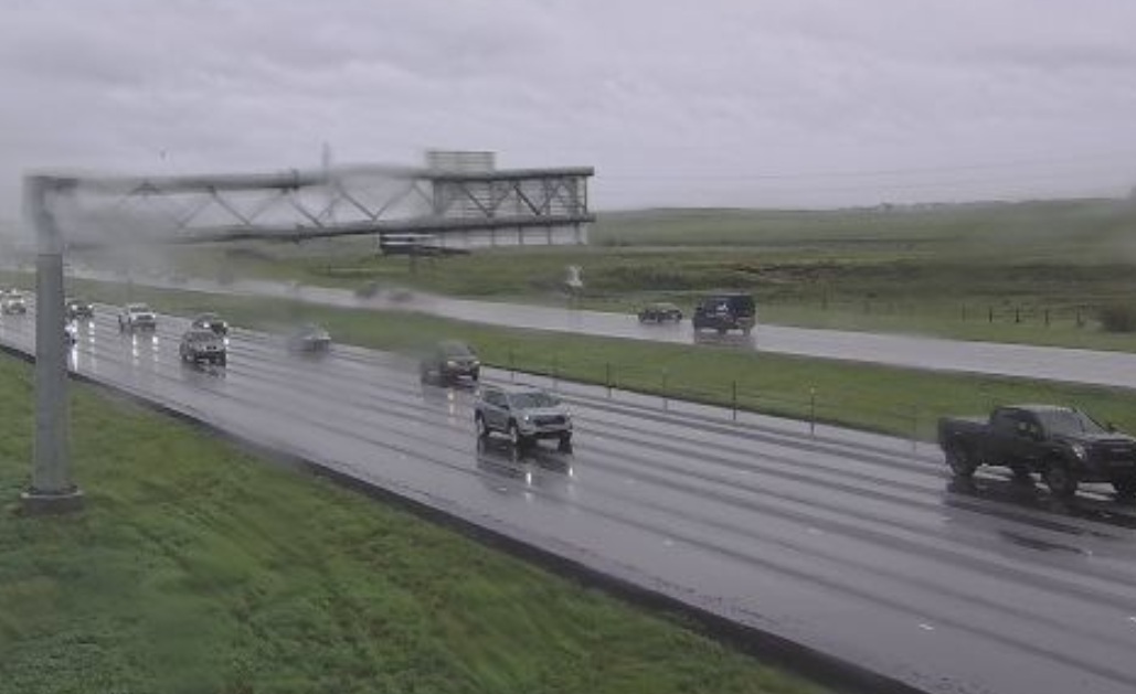 Heavy rain continues as officials warn of pooling water, rising streams ...