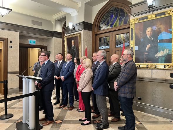 Conservatives push Ottawa to halt planned closure of agricultural ...