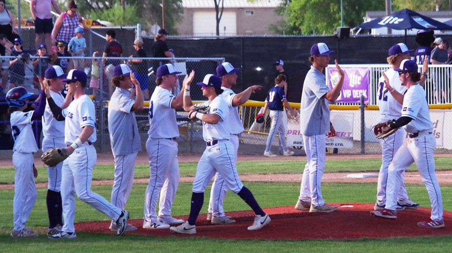 Berries branching out to Swift Current on Friday fresh off fifth win ...