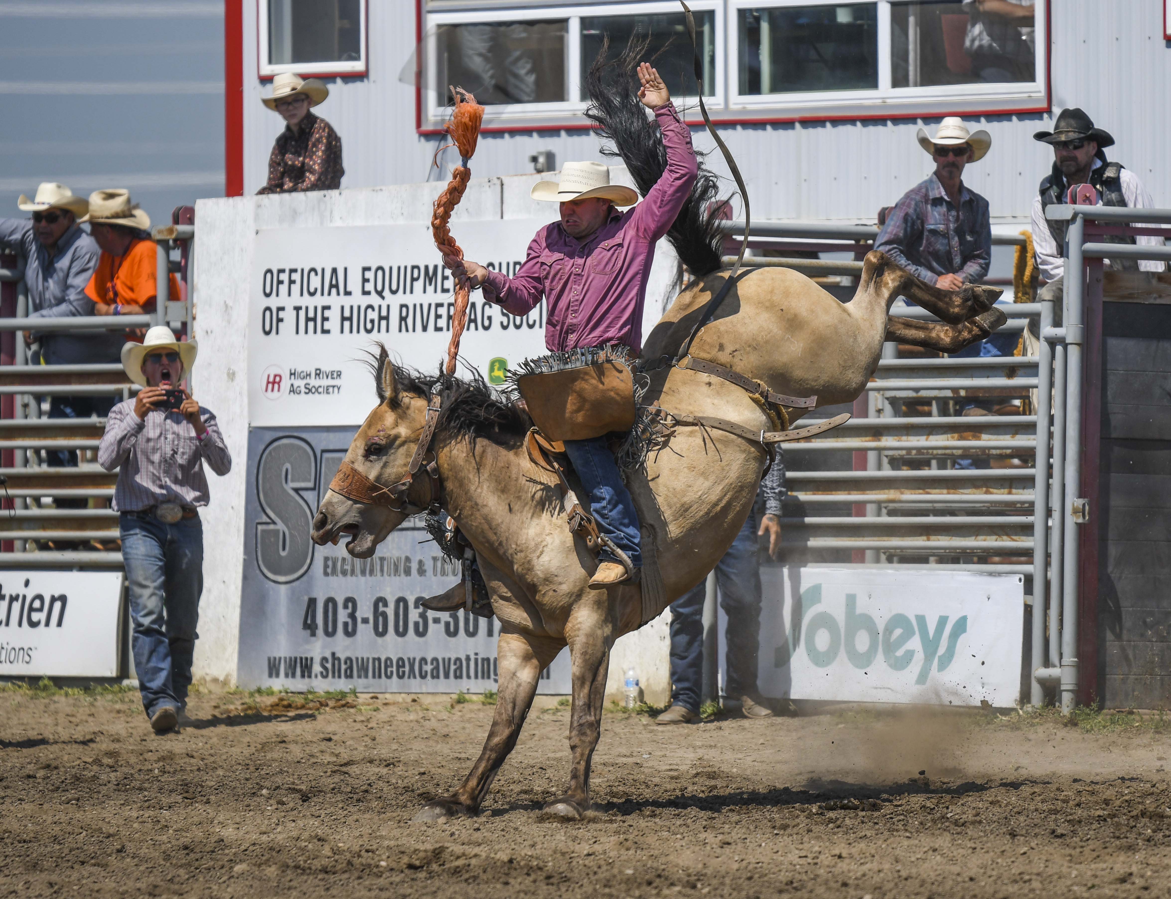 Guy Weadick Rodeo gets bucking Friday night - OkotoksOnline.com - Local ...