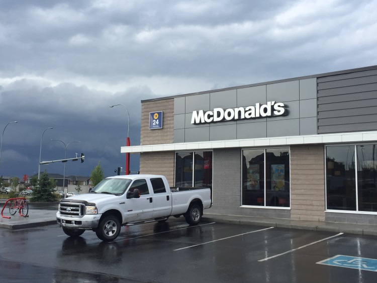 Tsuut'ina Nation breaks ground on new McDonald's guided by Indigenous ...